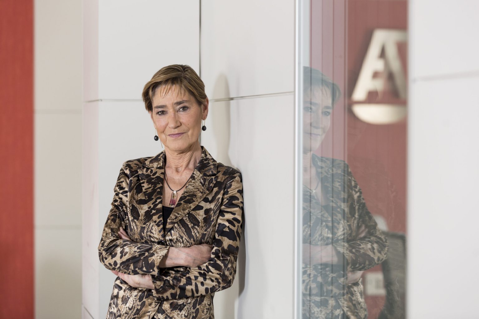 Victoria Ortega reelegida como presidenta del CGAE | E&J