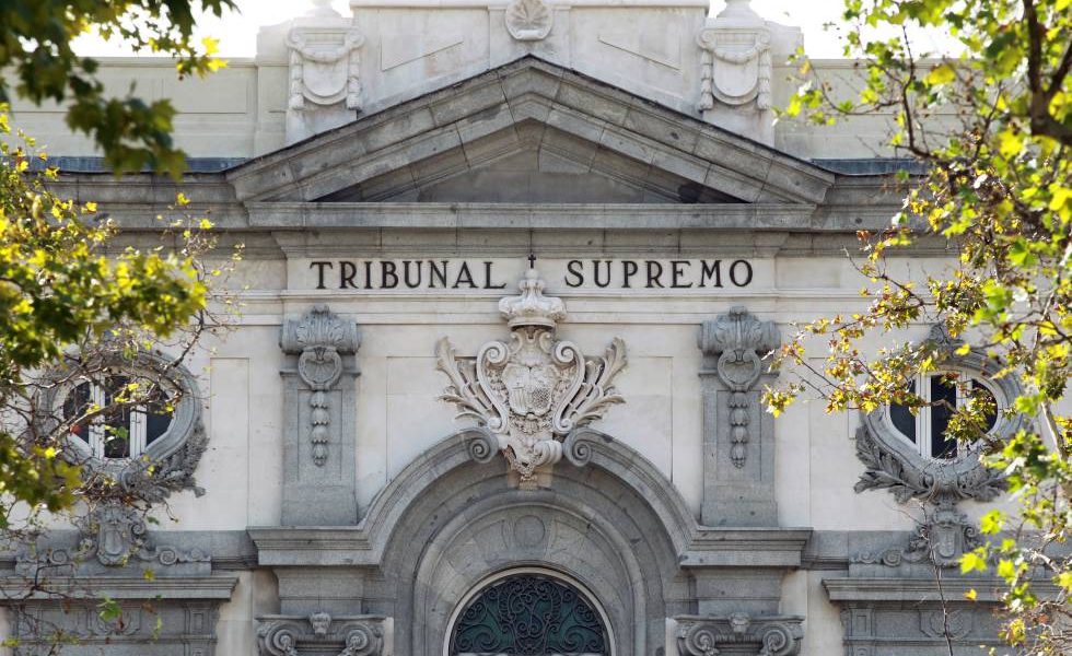 Tribunal Supremo y prohibición de contratar en la LSC | E&J