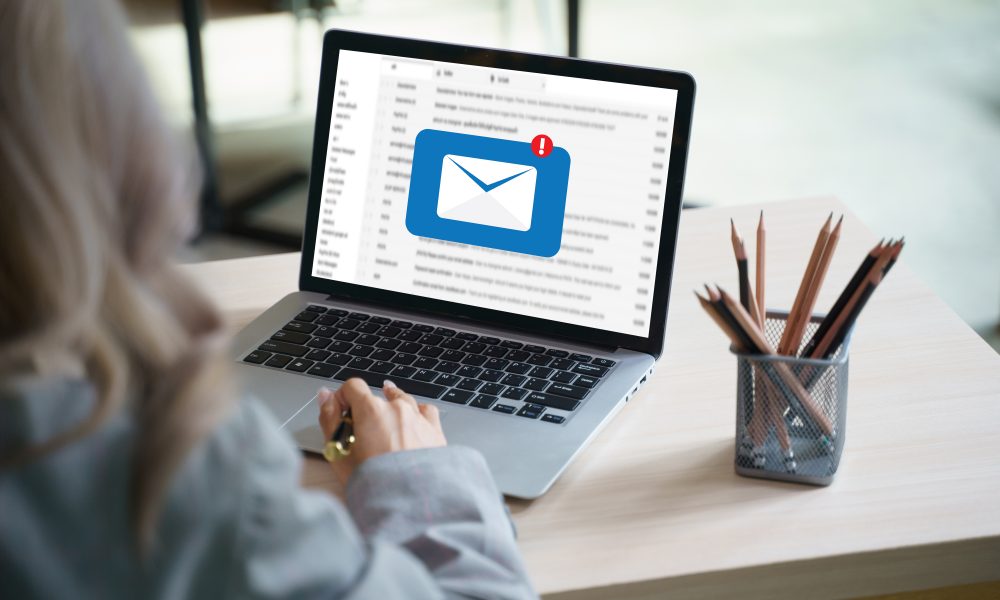 9.000 € de multa por enviar un email sin copia oculta | E&J