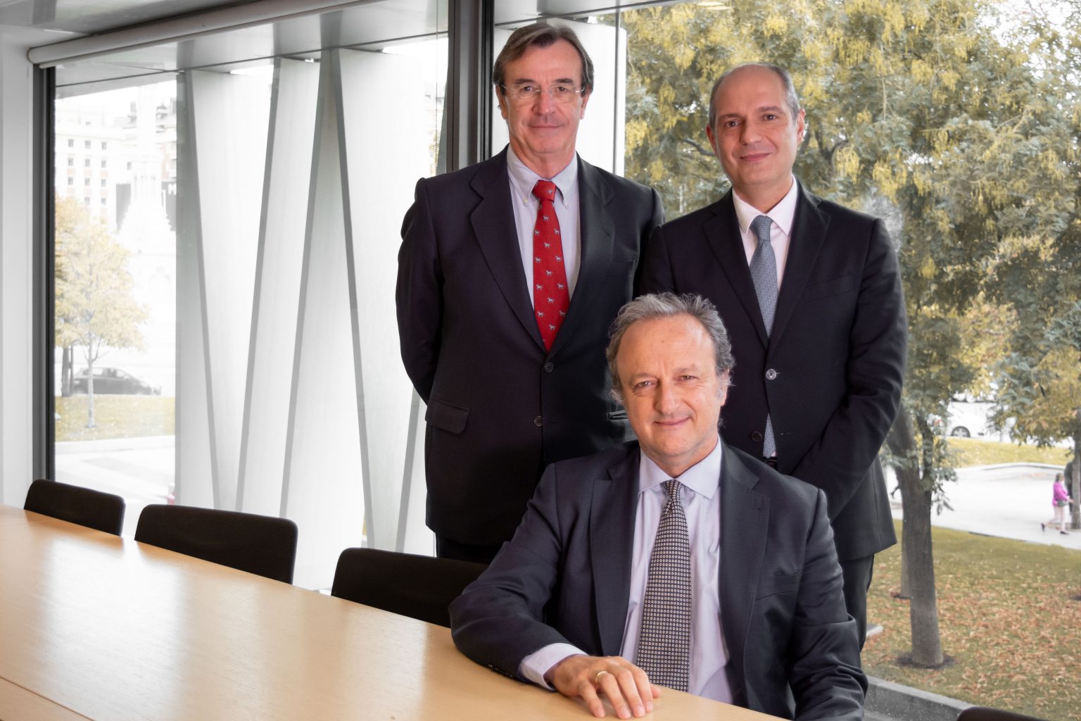 Javier Ramón en el equipo de Derecho Público-Urbanismo | E&J