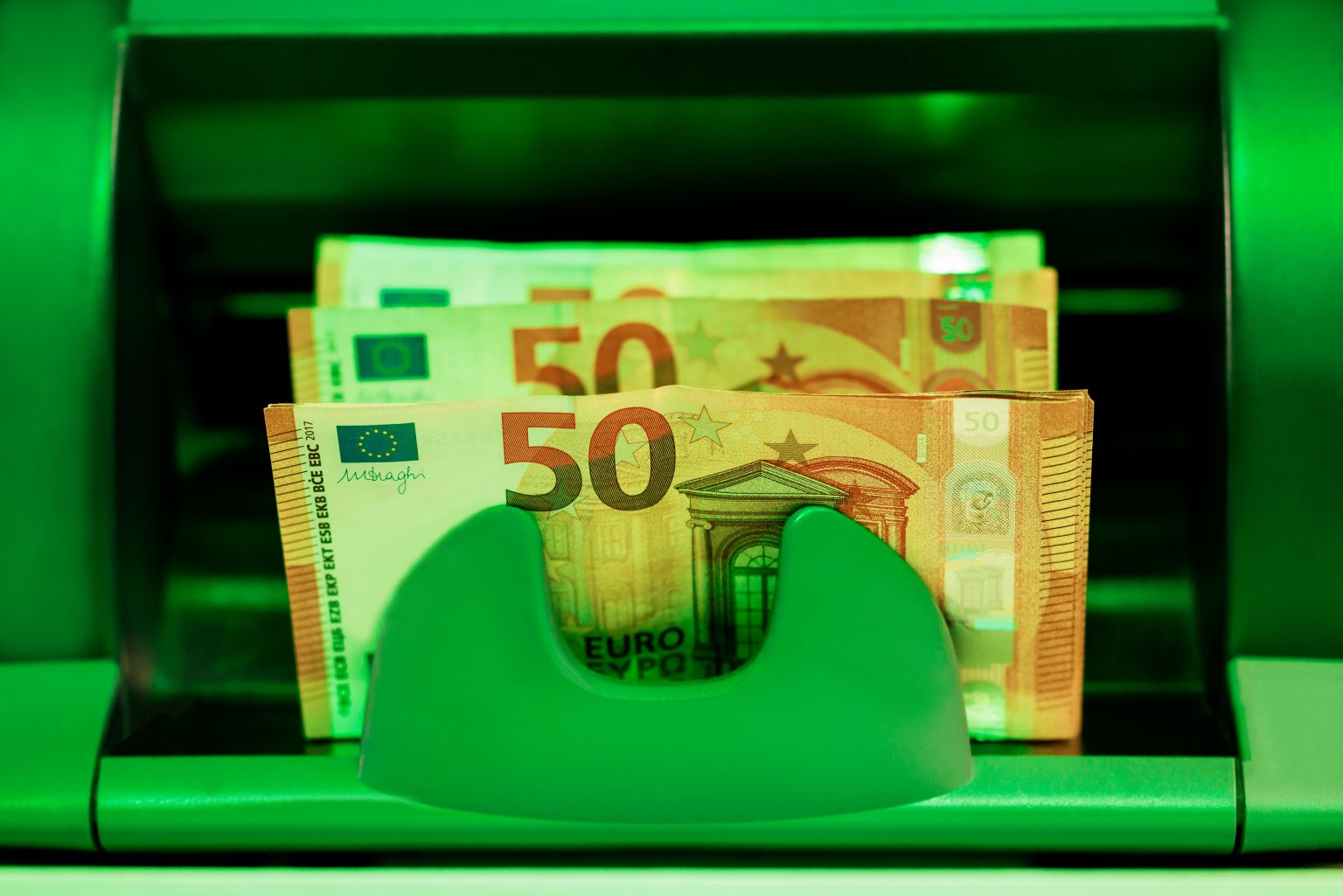 TRIODOS devolverá 213.328,41 euros a un cliente | E&J