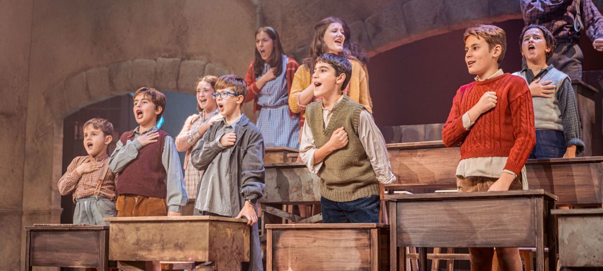 El musical Los Chicos del Coro triunfa en Madrid | E&J