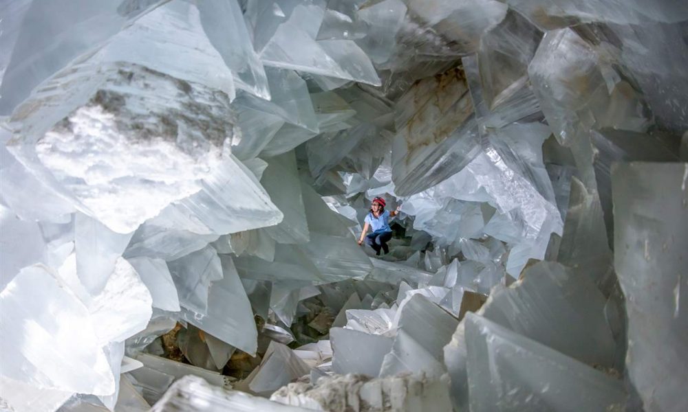 Almería permite visitar la geoda más grande del mundo | E&J