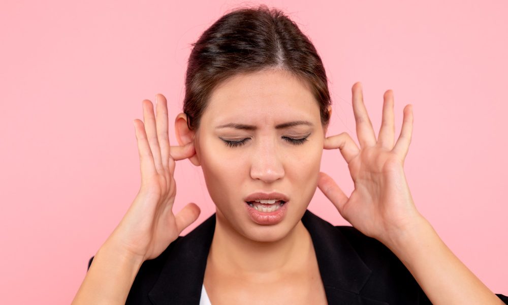 Seis medidas para acabar con el ruido en los despachos | E&J