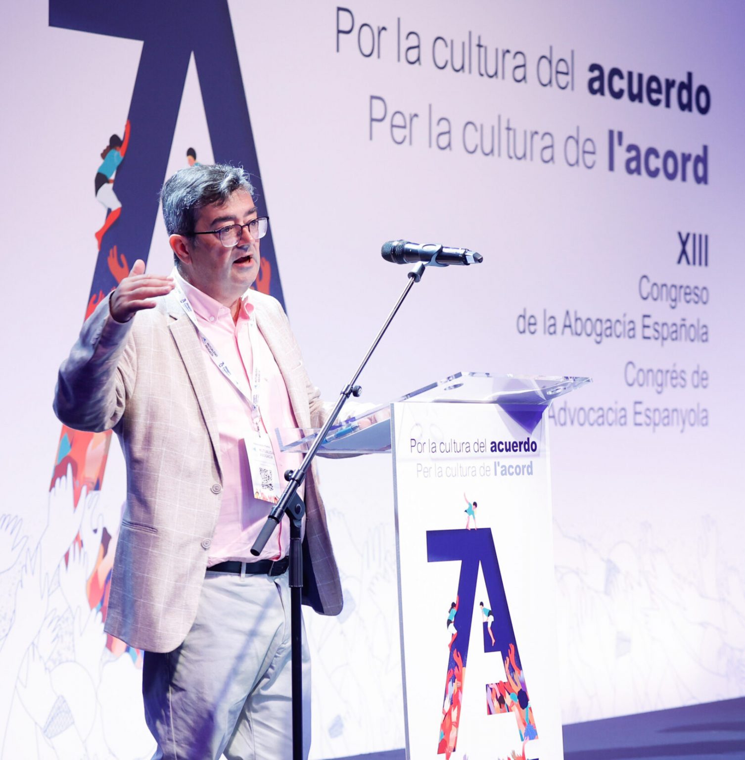 José Ramón Chaves: "El derecho administrativo disuade al ciudadano de ...